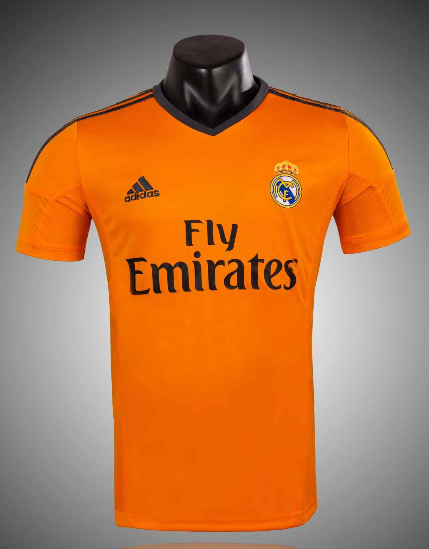 13-14 Retro Version Real Madri Yellow Thailand Soccer Jersey AAA-2041